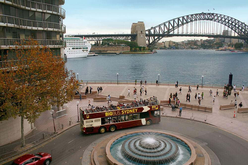 Sydney Attractions | Captain Cook Cruises Sydney Harbour